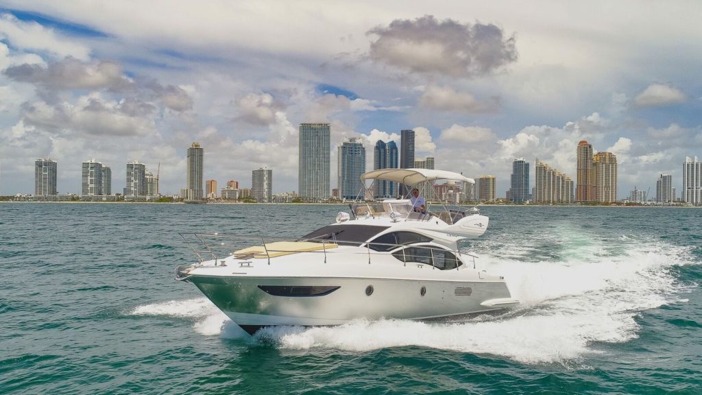 Miami Boat Rentals - South Florida Yacht Charters Inc.
